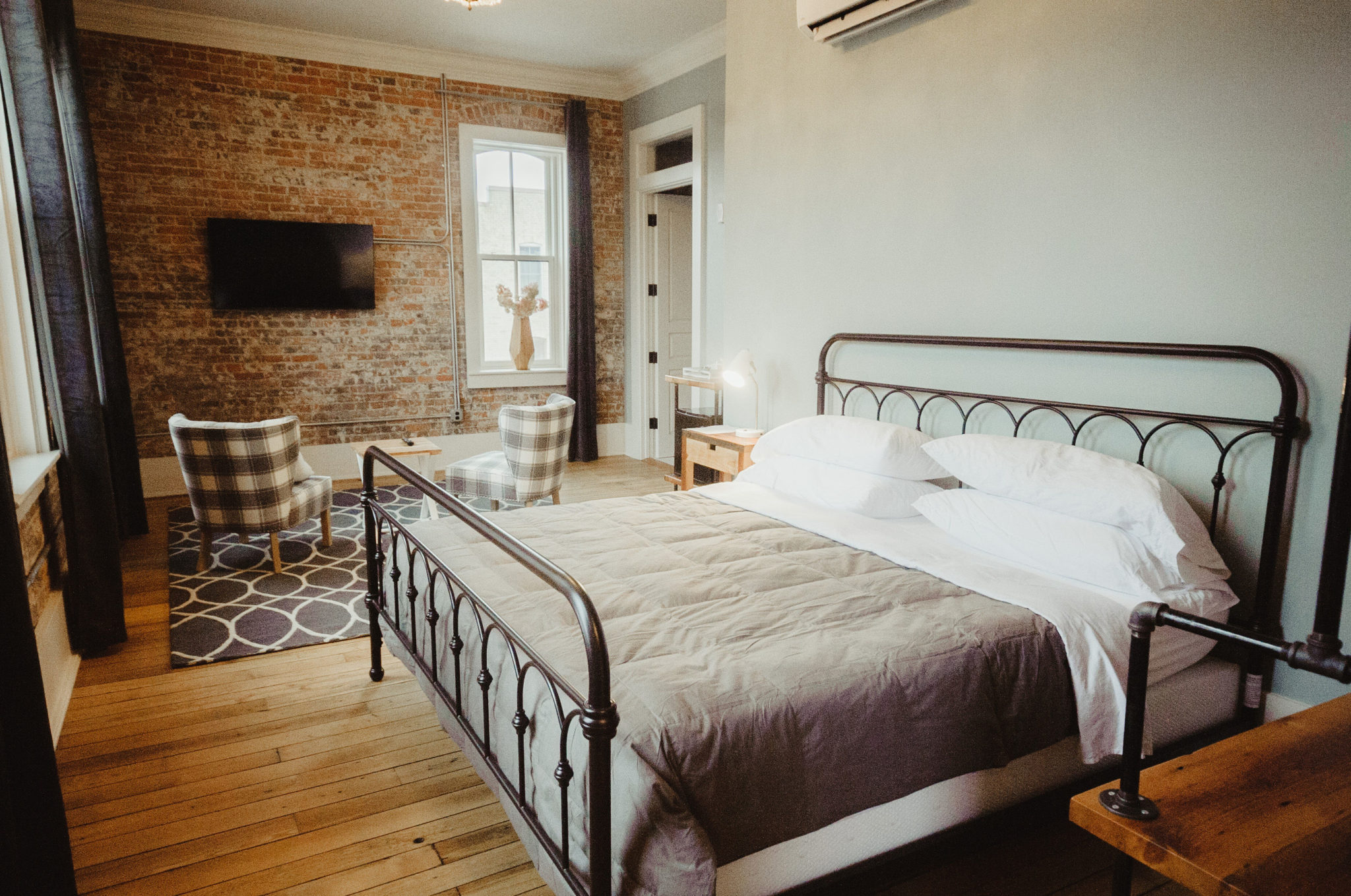Rates - Muskegon River Inn